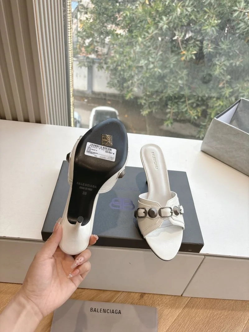 Top match Balenciaga Slippers