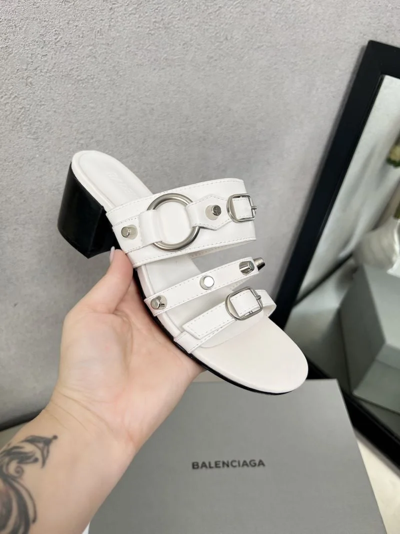 Inexpensive Balenciaga Slippers