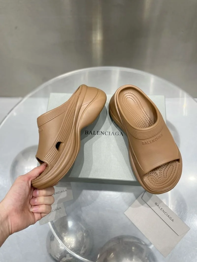 Inexpensive Balenciaga Slippers