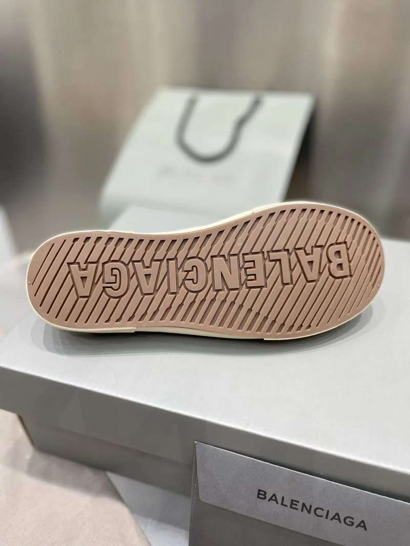 Brand-authenticated Balenciaga Slippers