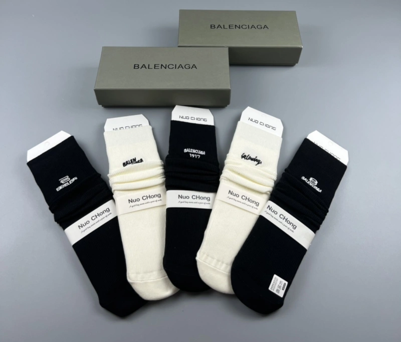 Accurate model Balenciaga Socks