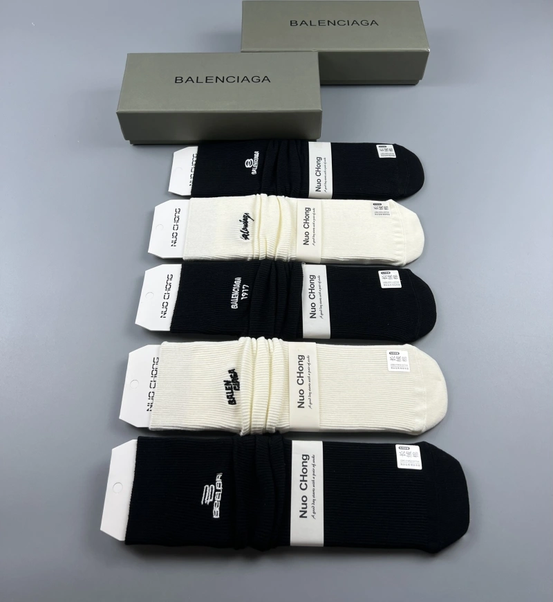Accurate model Balenciaga Socks