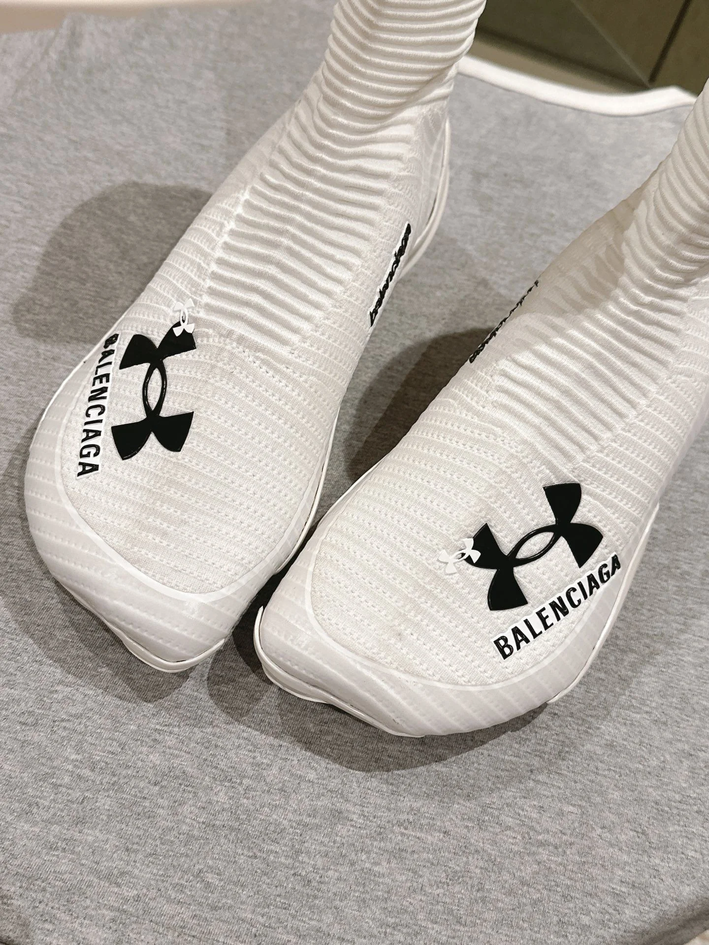 Factory-made Balenciaga Speed Shoes