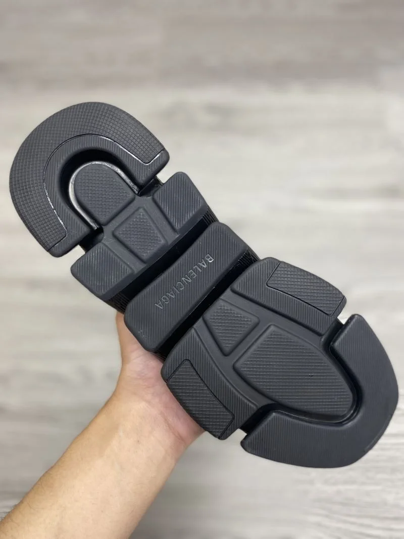 Top mirror Balenciaga Speed Shoes
