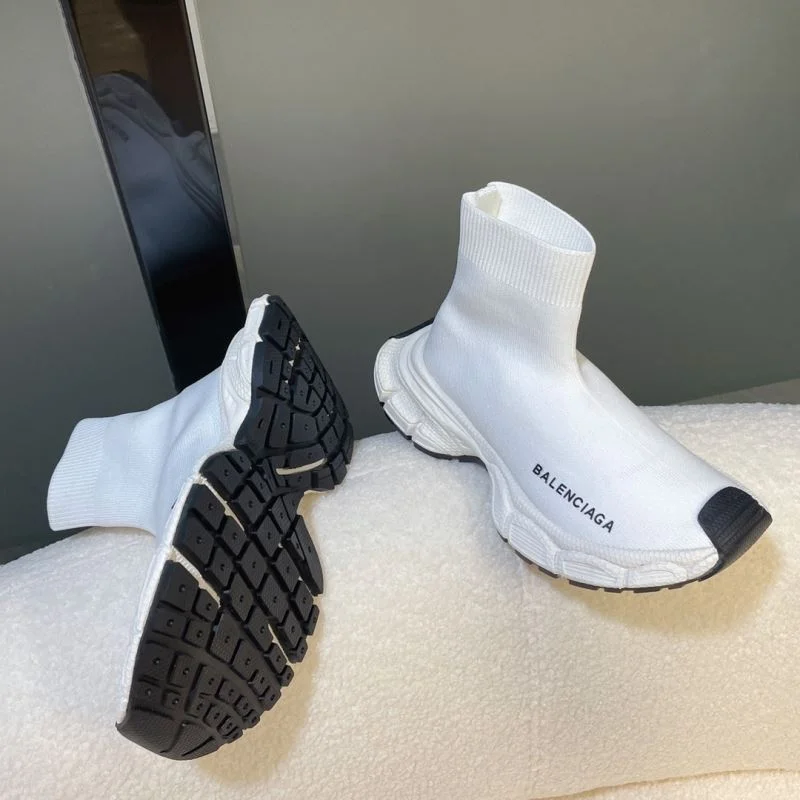 Value-priced Balenciaga Speed Shoes