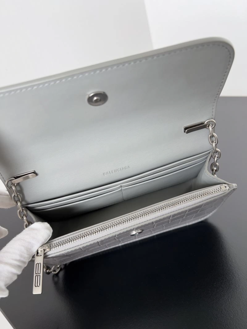 Discounted Balenciaga Spring 2022 Gossip Crossbody Bag with Double B Logo