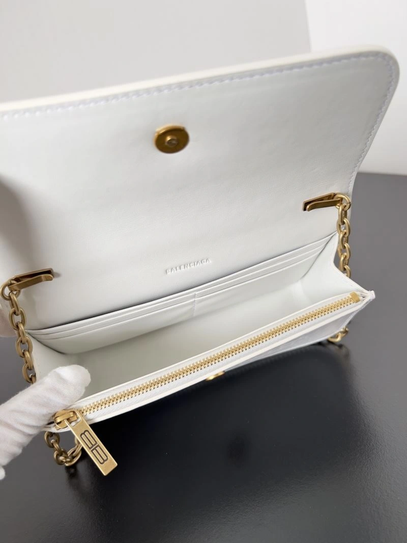 Economical Balenciaga Spring 2022 Gossip Crossbody Bag with Double B Logo