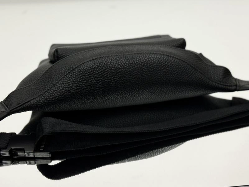 Top match Balenciaga Stylish All-Leather Waist Bag for Ultimate Body Proportion
