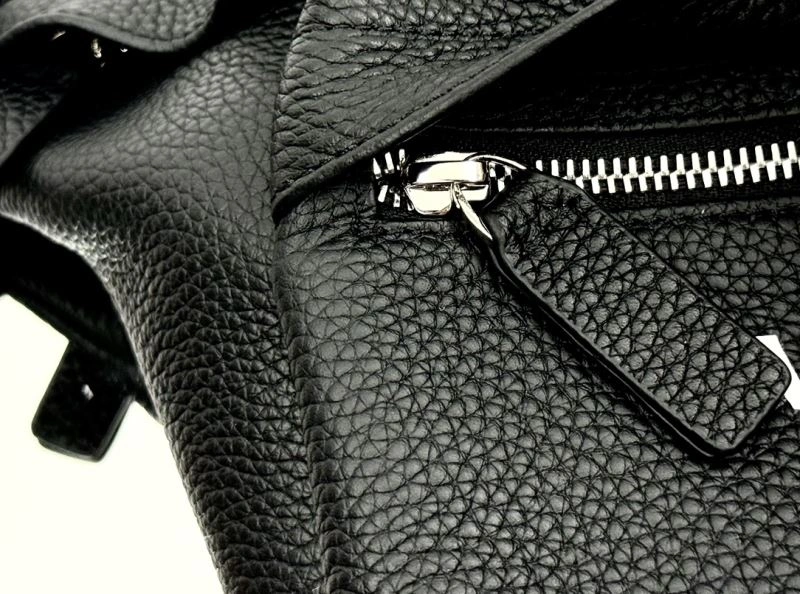 Top match Balenciaga Stylish All-Leather Waist Bag for Ultimate Body Proportion