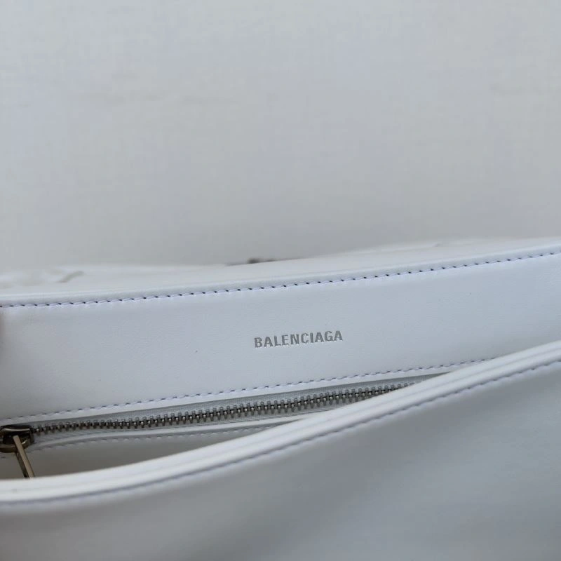 Precise copy Balenciaga Summer 22 Triplet S Bag - Vintage Red Carpet Style