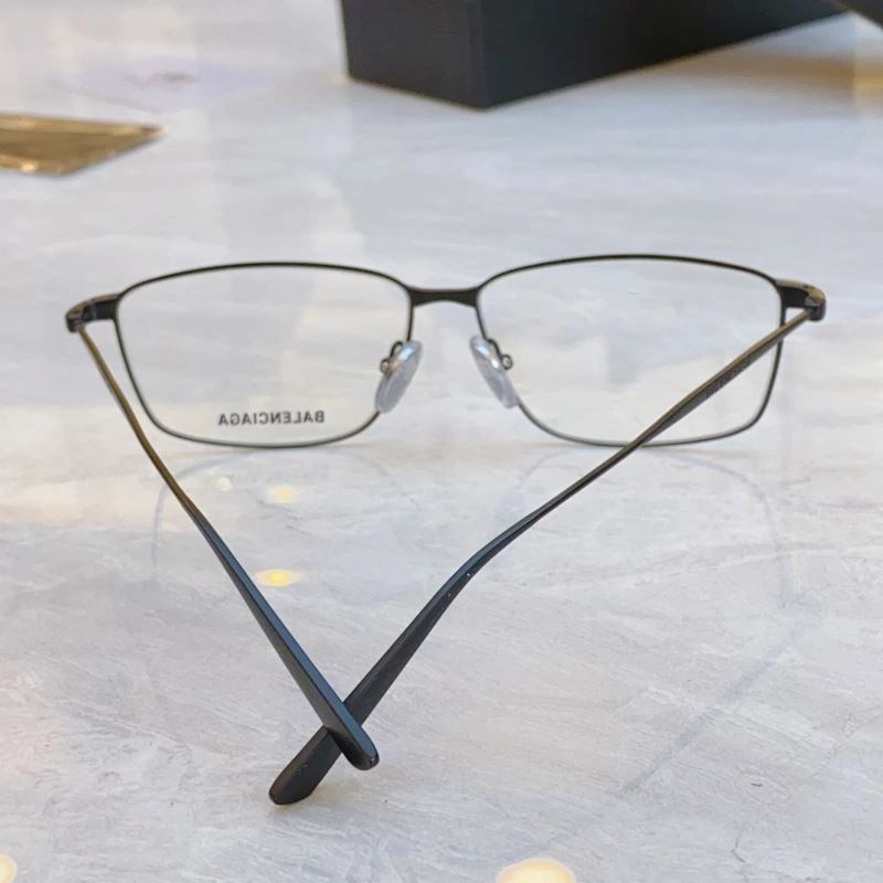 Cut-rate Balenciaga Sunglasses