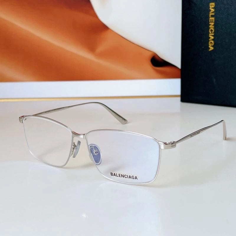 Cut-rate Balenciaga Sunglasses