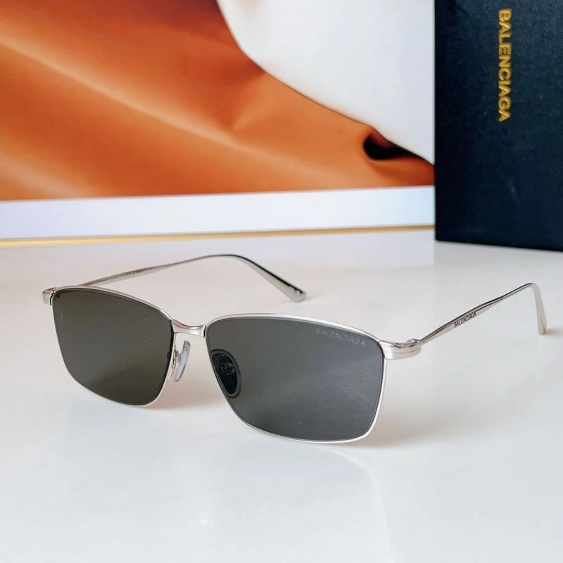 Cut-rate Balenciaga Sunglasses