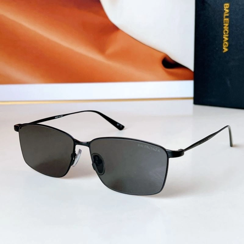 Cut-rate Balenciaga Sunglasses
