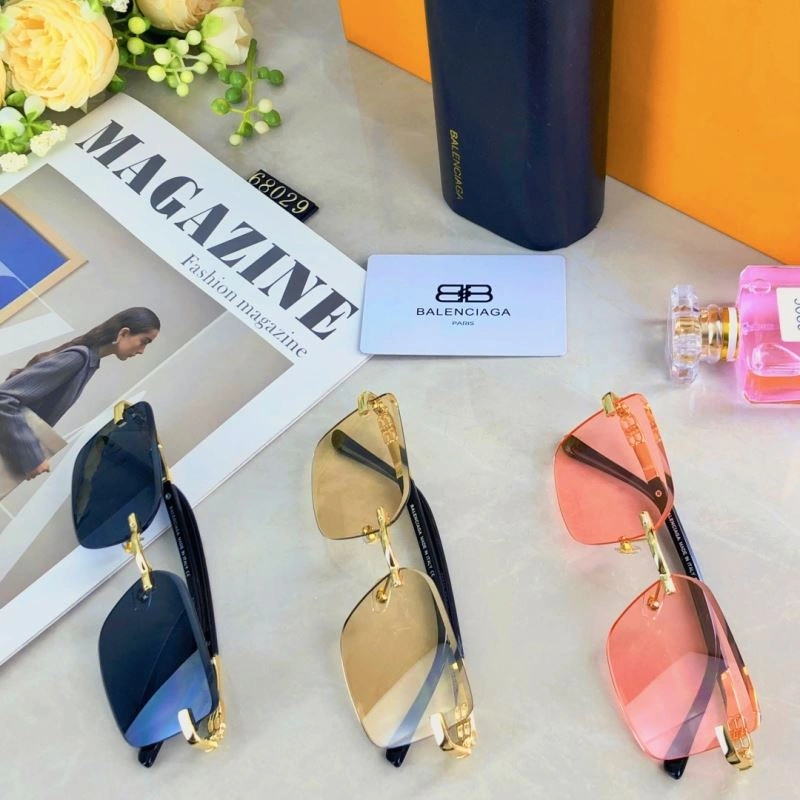 Top match Balenciaga Sunglasses