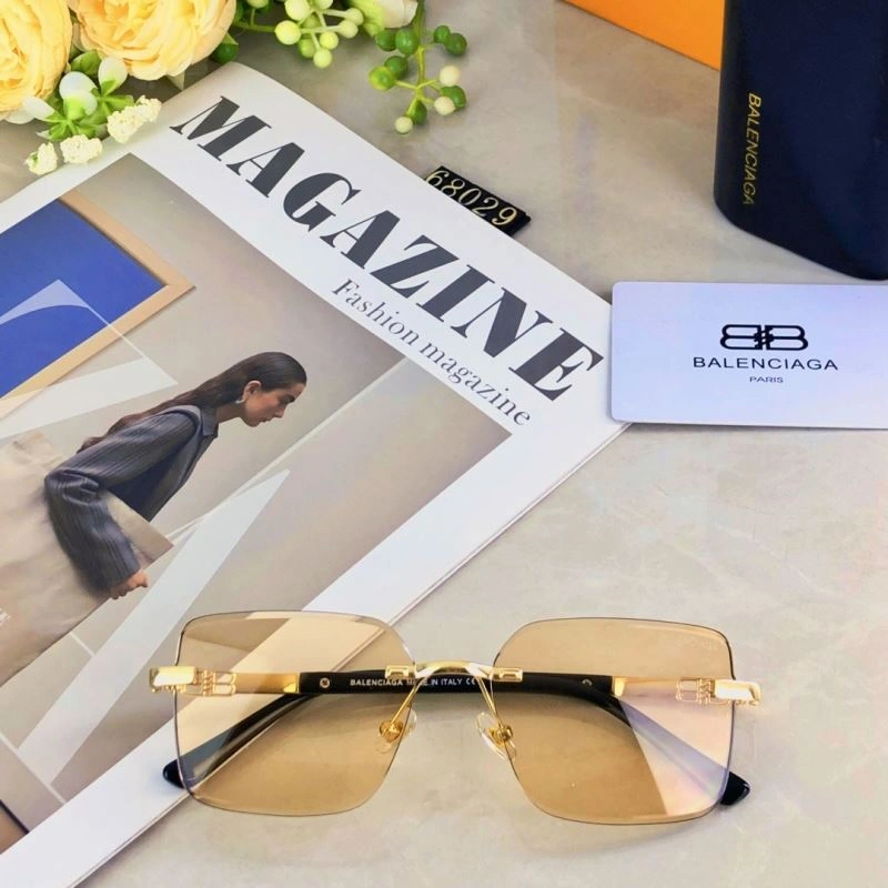 Top match Balenciaga Sunglasses