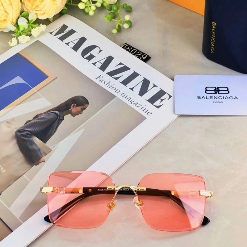 Top match Balenciaga Sunglasses