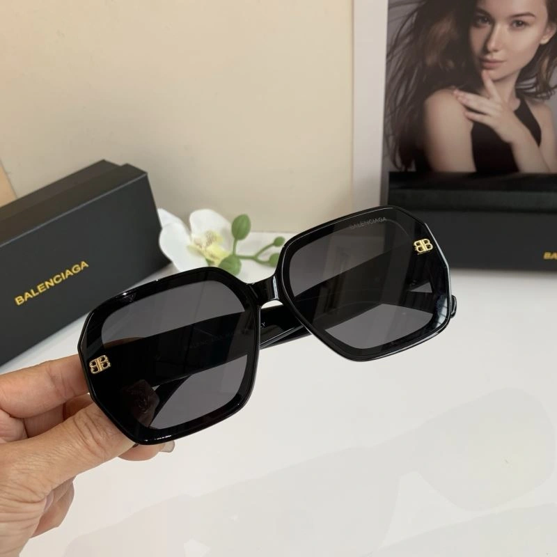 Top mirror Balenciaga Sunglasses