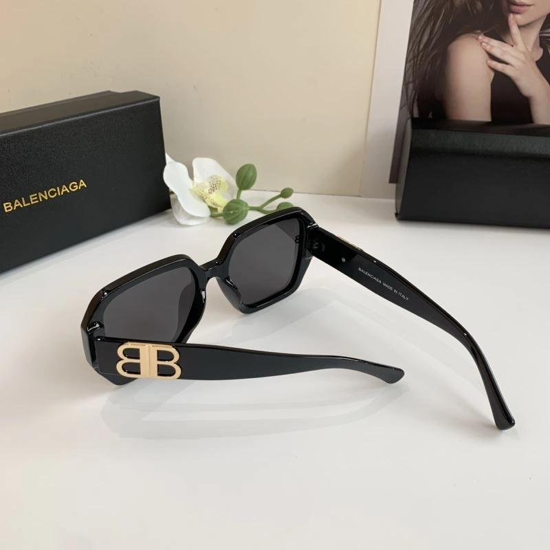 Top mirror Balenciaga Sunglasses