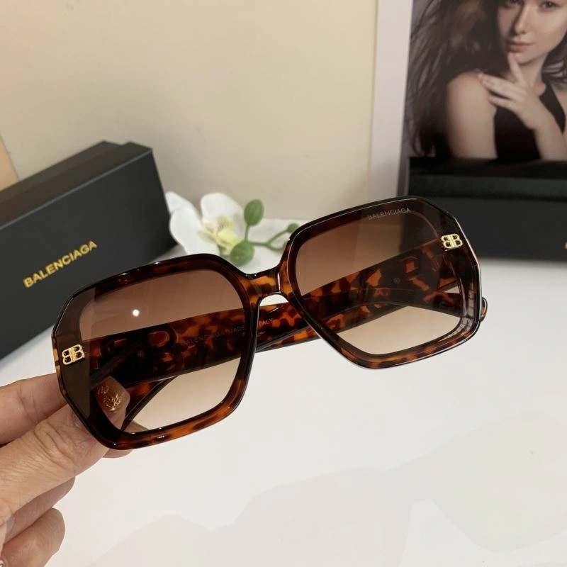 Factory-made Balenciaga Sunglasses