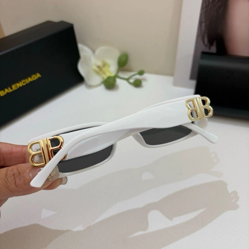 Factory-made Balenciaga Sunglasses