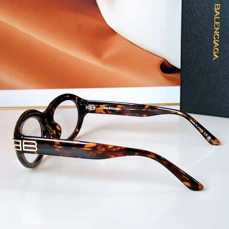Reasonably priced Balenciaga Sunglasses