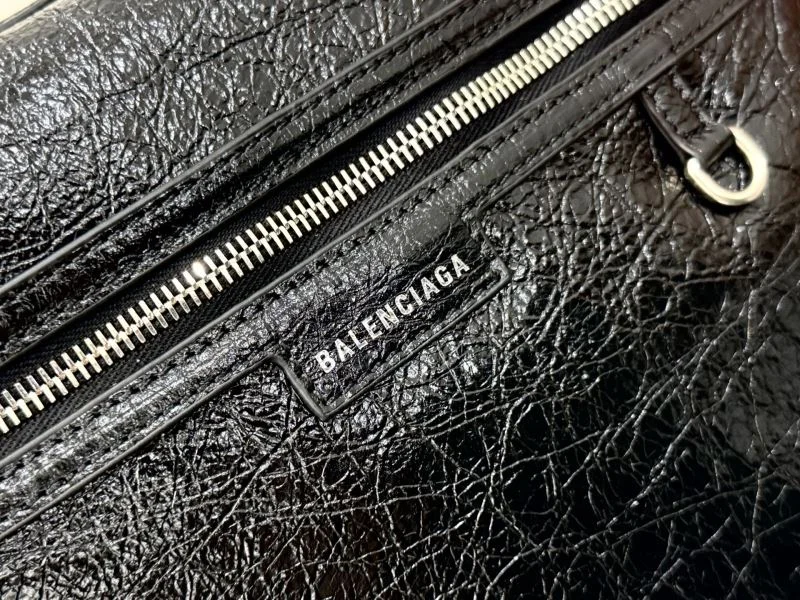 Perfect replica Balenciaga Superbusy Crossbody Messenger Bag - 1124