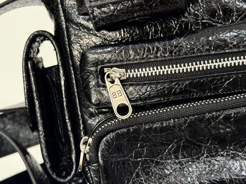 Accurate model Balenciaga Superbusy Vintage Camera Bag - Spring Summer 2025