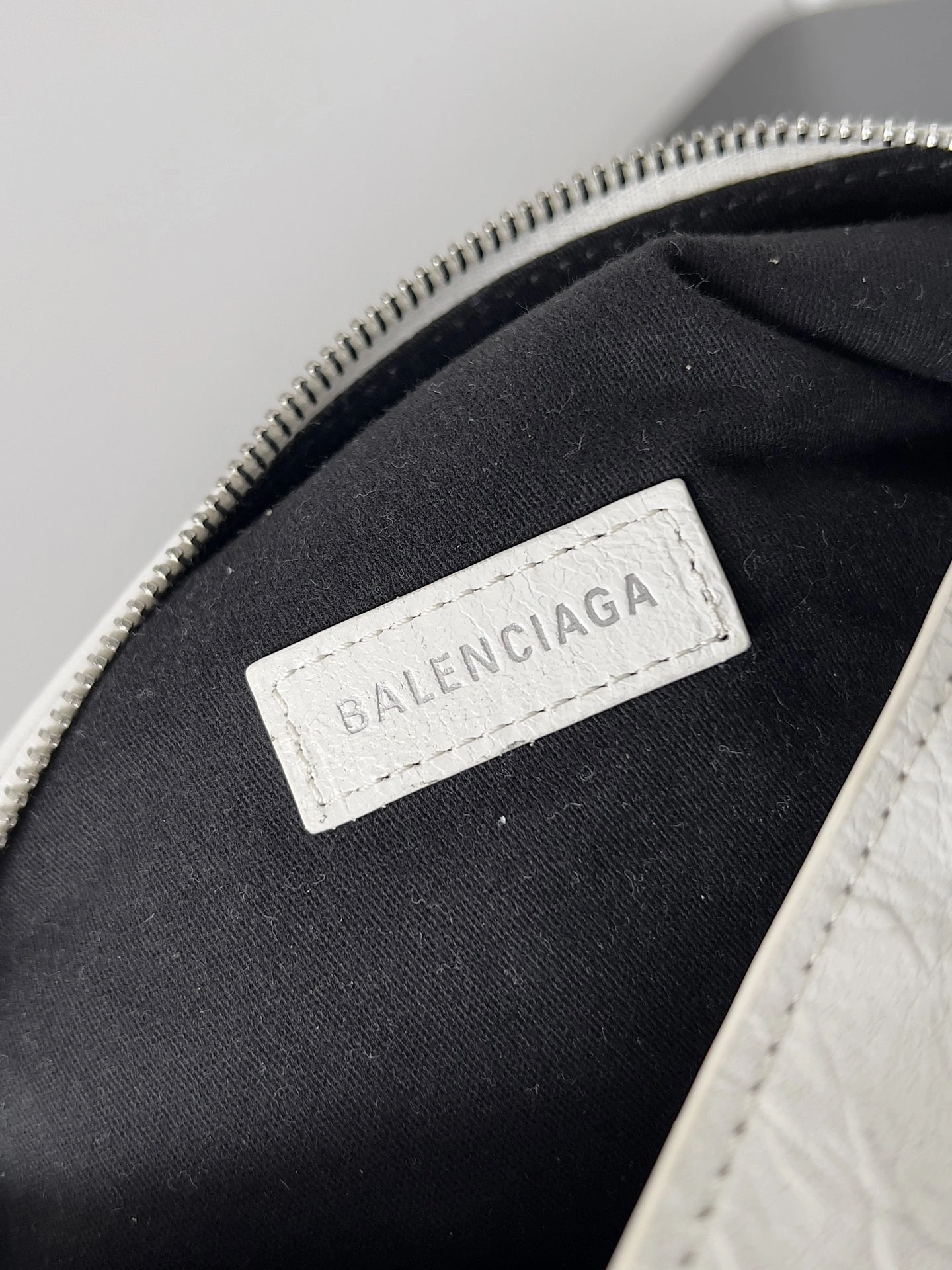 Precise copy Balenciaga Superbusy Vintage Lambskin Shoulder Bag - Dark Punk Tote