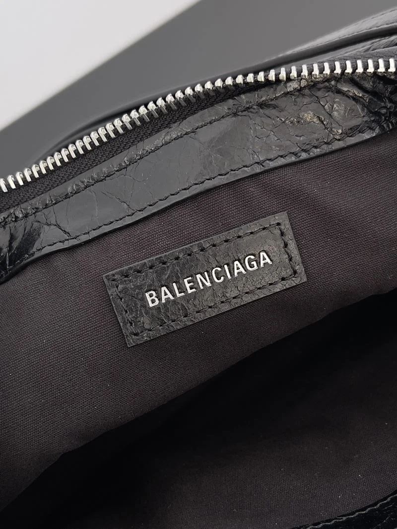 Discounted Balenciaga Superbusy Vintage Lambskin Shoulder Bag