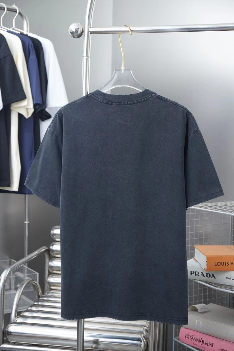 Inexpensive Balenciaga T-Shirts