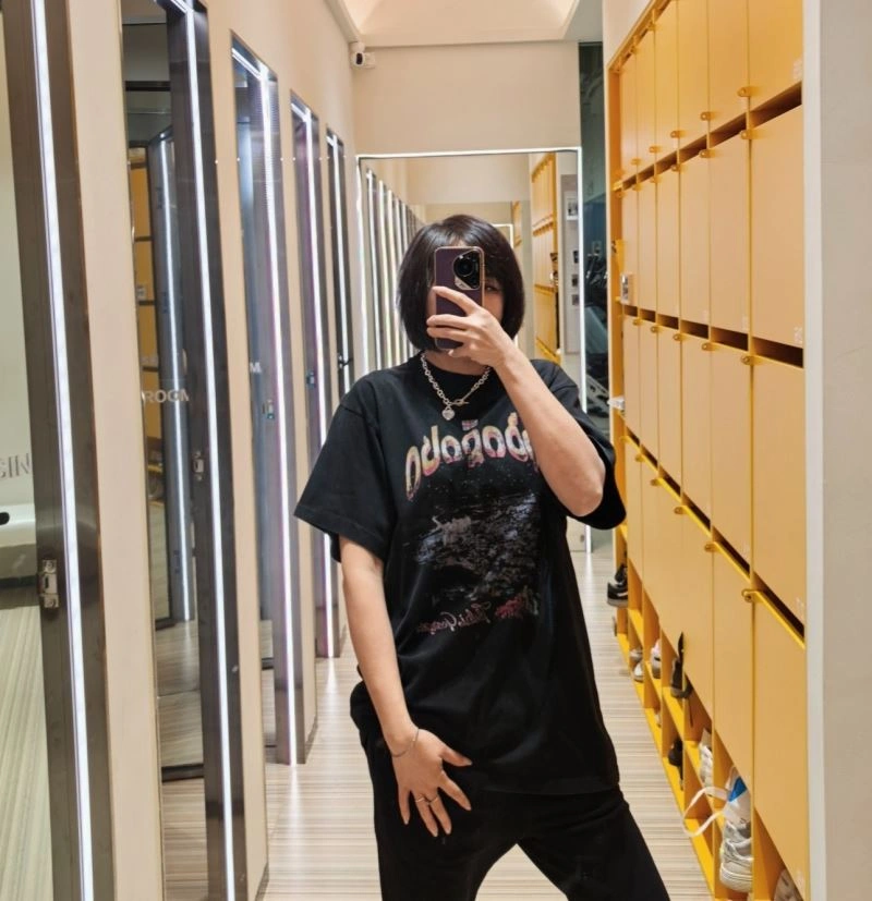 Inexpensive Balenciaga T-Shirts
