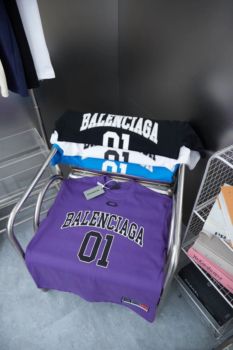 Discounted Balenciaga T-Shirts