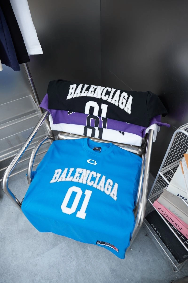 High accuracy Balenciaga T-Shirts