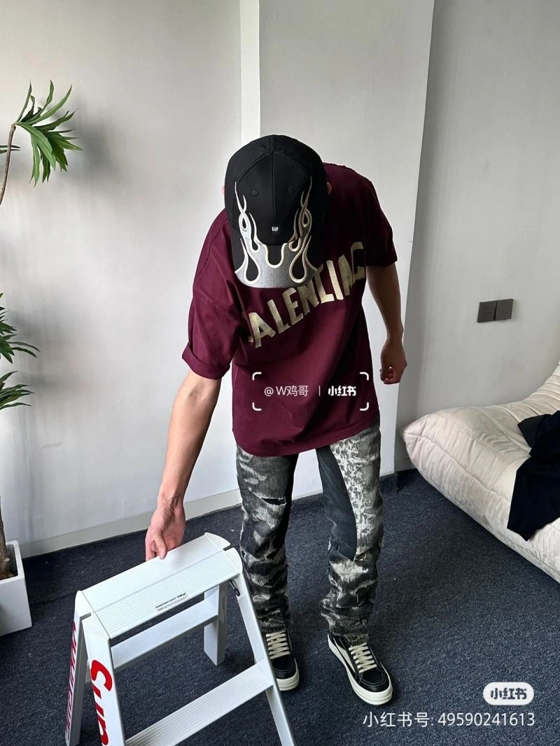 Precise copy Balenciaga T-Shirts