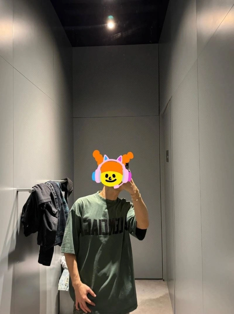 Affordable Balenciaga T-Shirts
