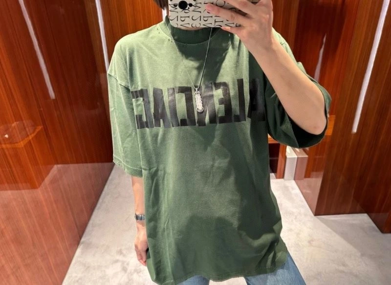 Affordable Balenciaga T-Shirts