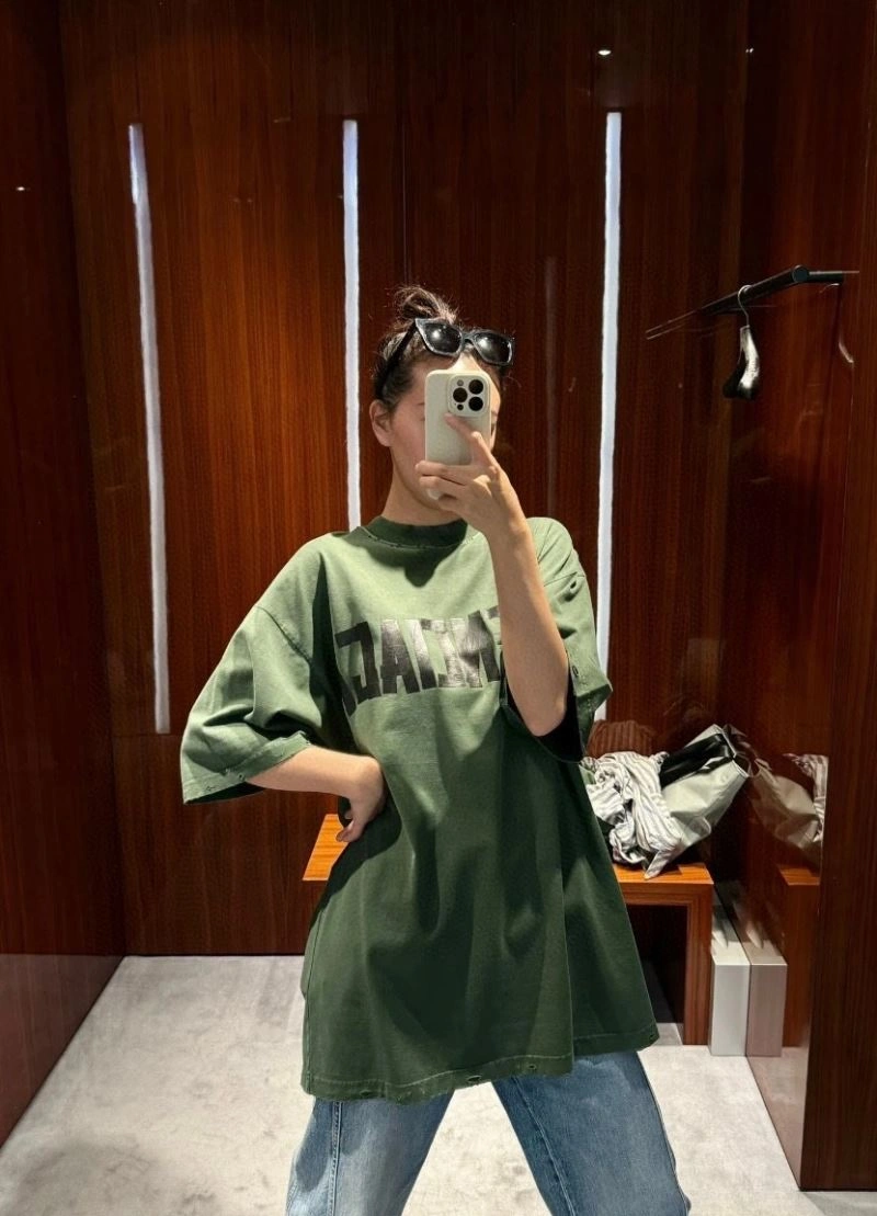 Affordable Balenciaga T-Shirts