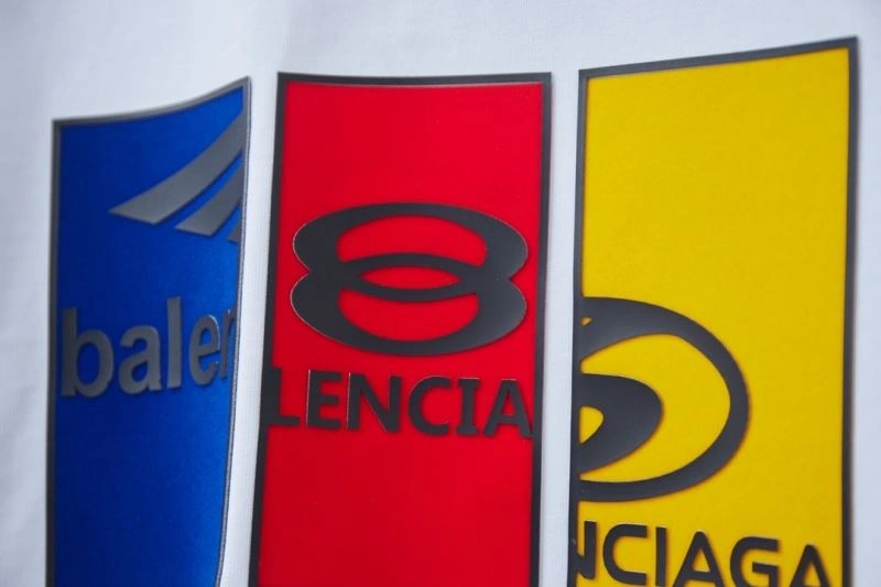 Brand-original Balenciaga T-Shirts