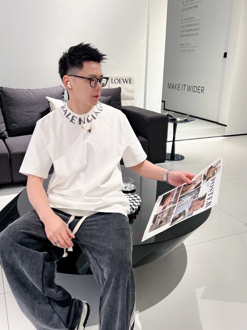 Value-priced Balenciaga T-Shirts