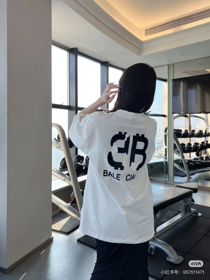 Discounted Balenciaga T-Shirts