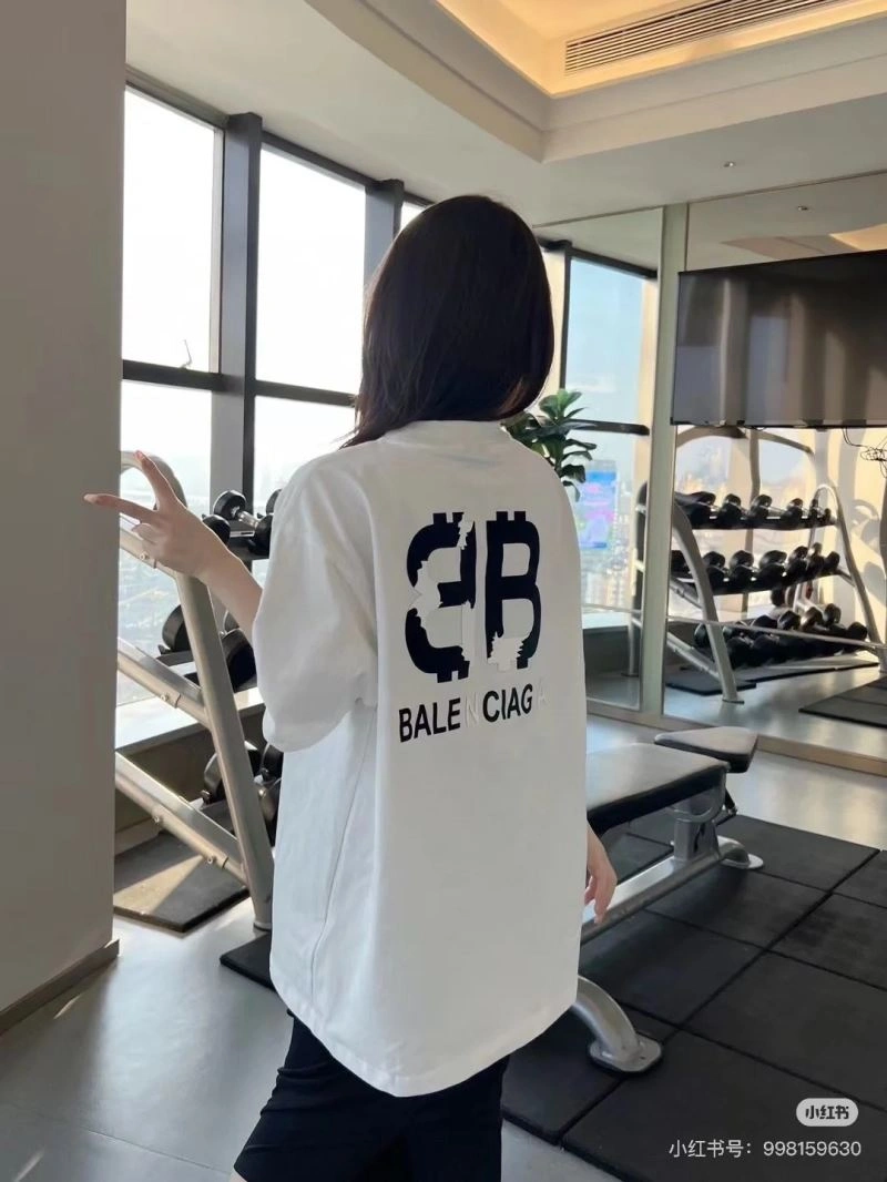 Discounted Balenciaga T-Shirts