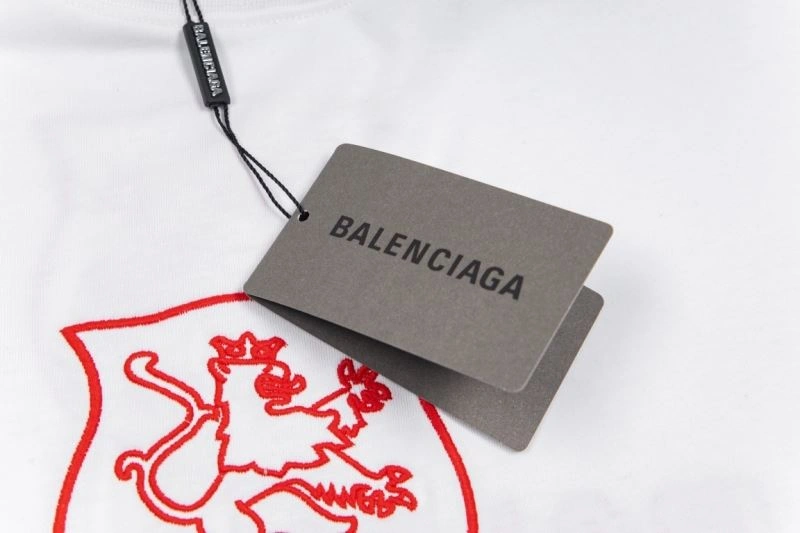 Economical Balenciaga T-Shirts