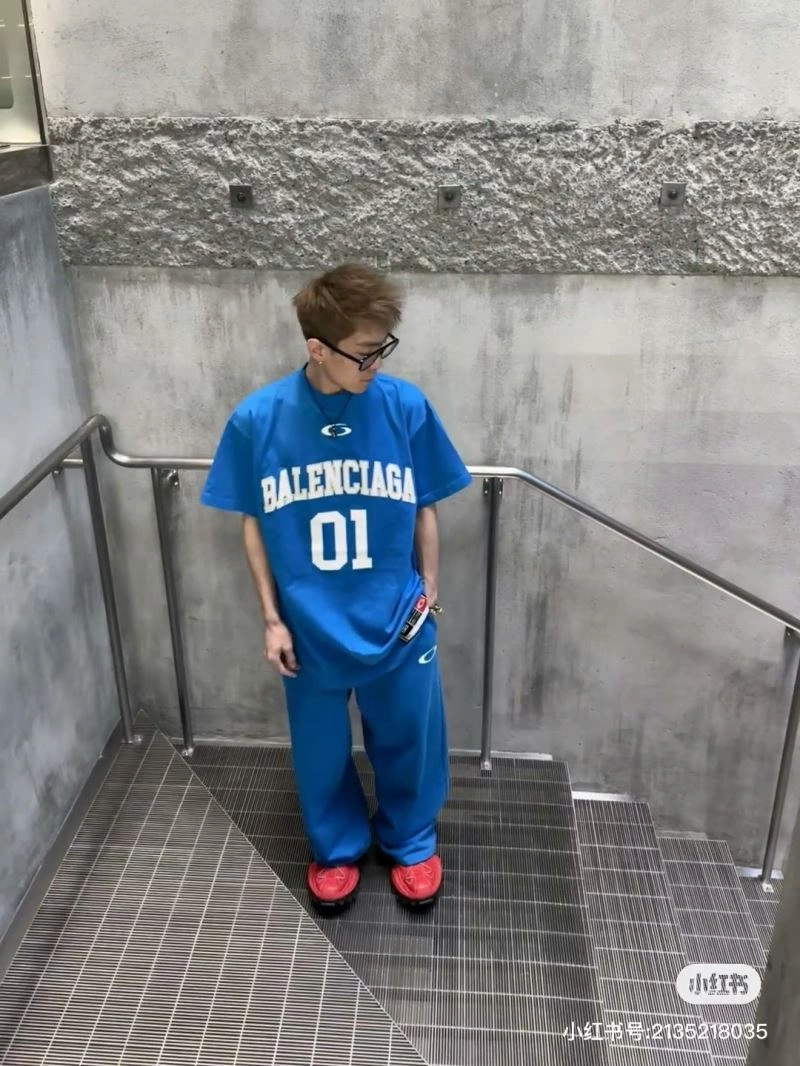 Value-priced Balenciaga T-Shirts