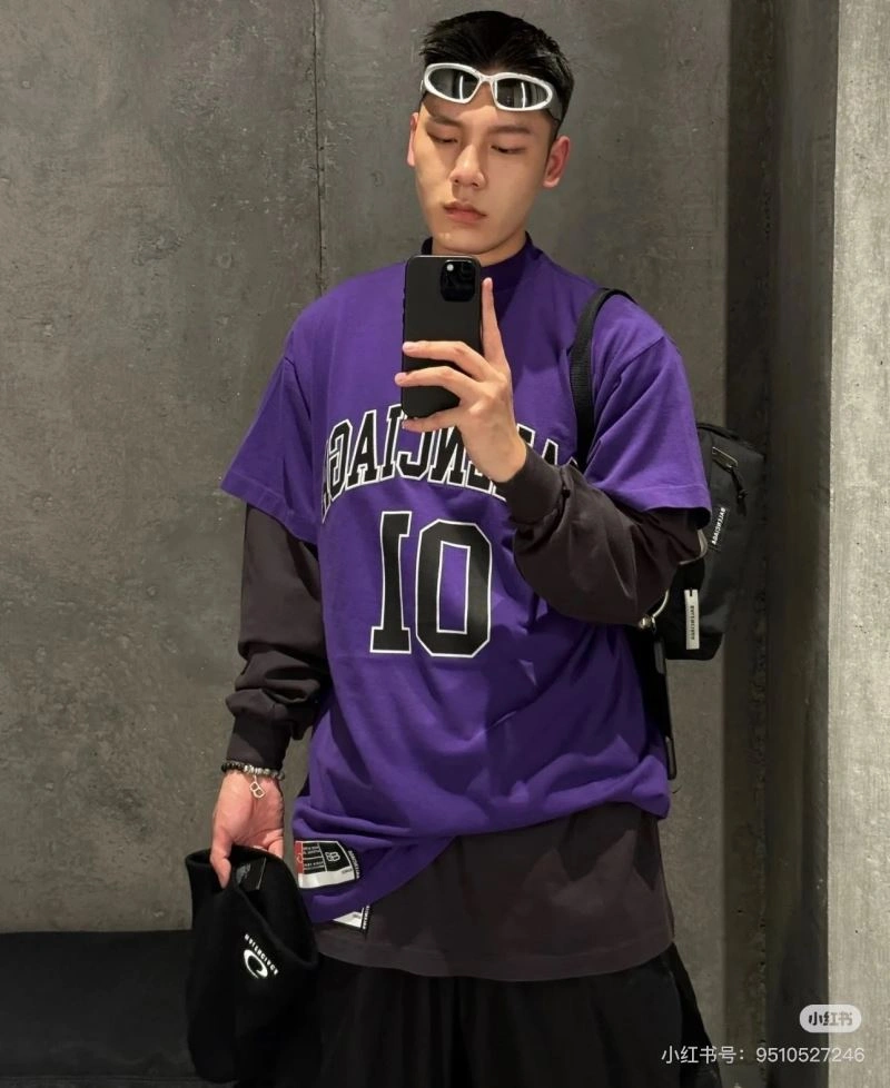 Reasonably priced Balenciaga T-Shirts