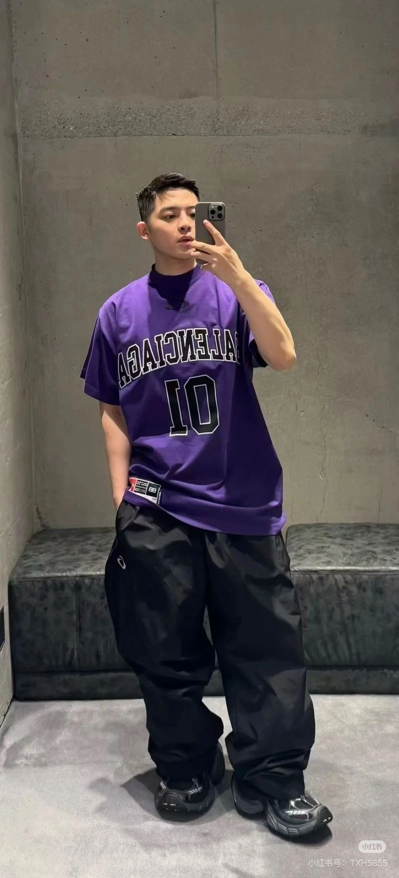Reasonably priced Balenciaga T-Shirts