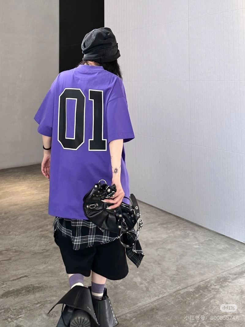Reasonably priced Balenciaga T-Shirts