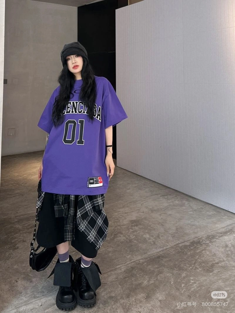 Reasonably priced Balenciaga T-Shirts