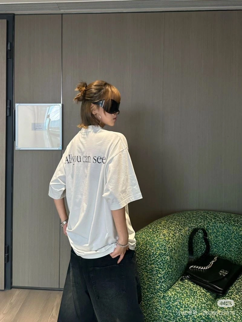 Low-cost Balenciaga T-Shirts