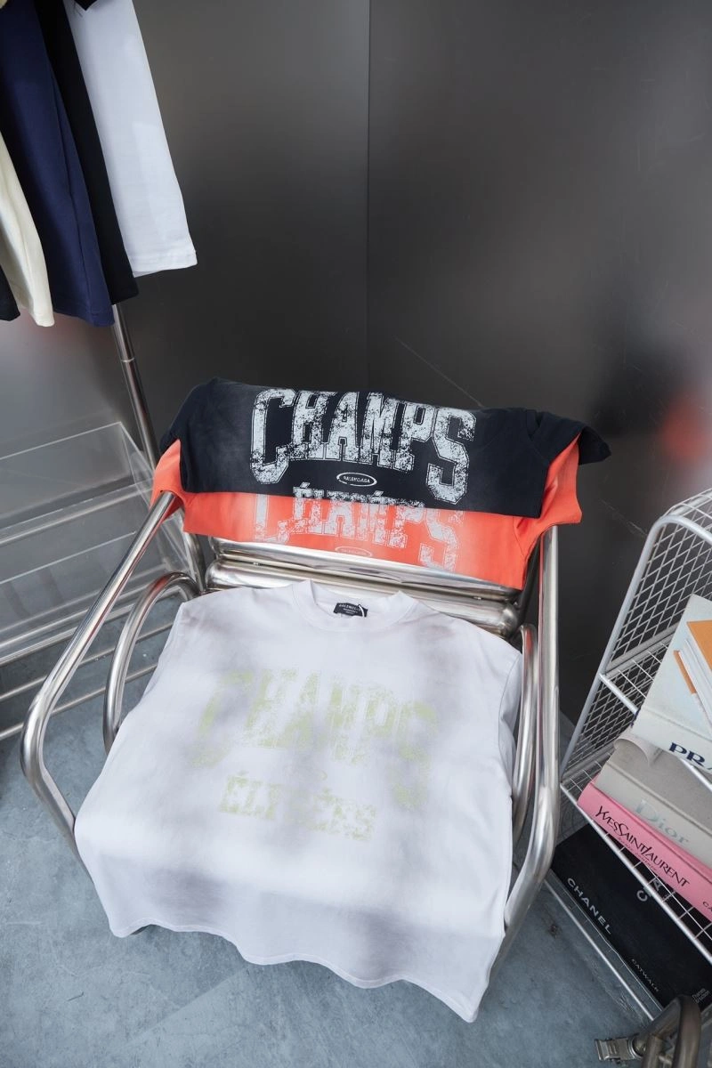 Indistinguishable Balenciaga T-Shirts